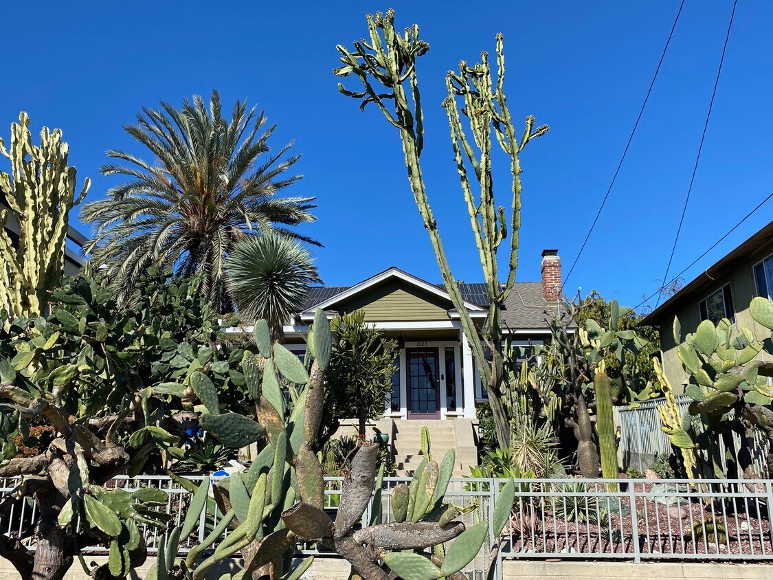 1023 Waterloo St, Los Angeles, CA 90026 - House Rental in Los Angeles ...