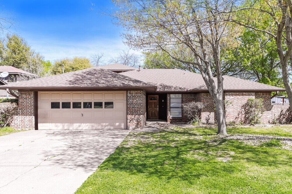 24 Cole Cir, Krum, TX 76249 | Apartments.com