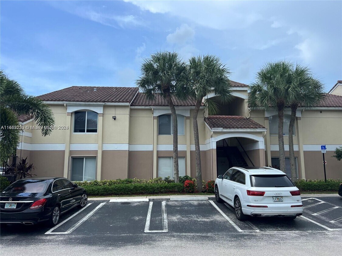 815 Boynton Beach Blvd Unit 4-103, Boynton Beach, FL 33426 - Condo for ...