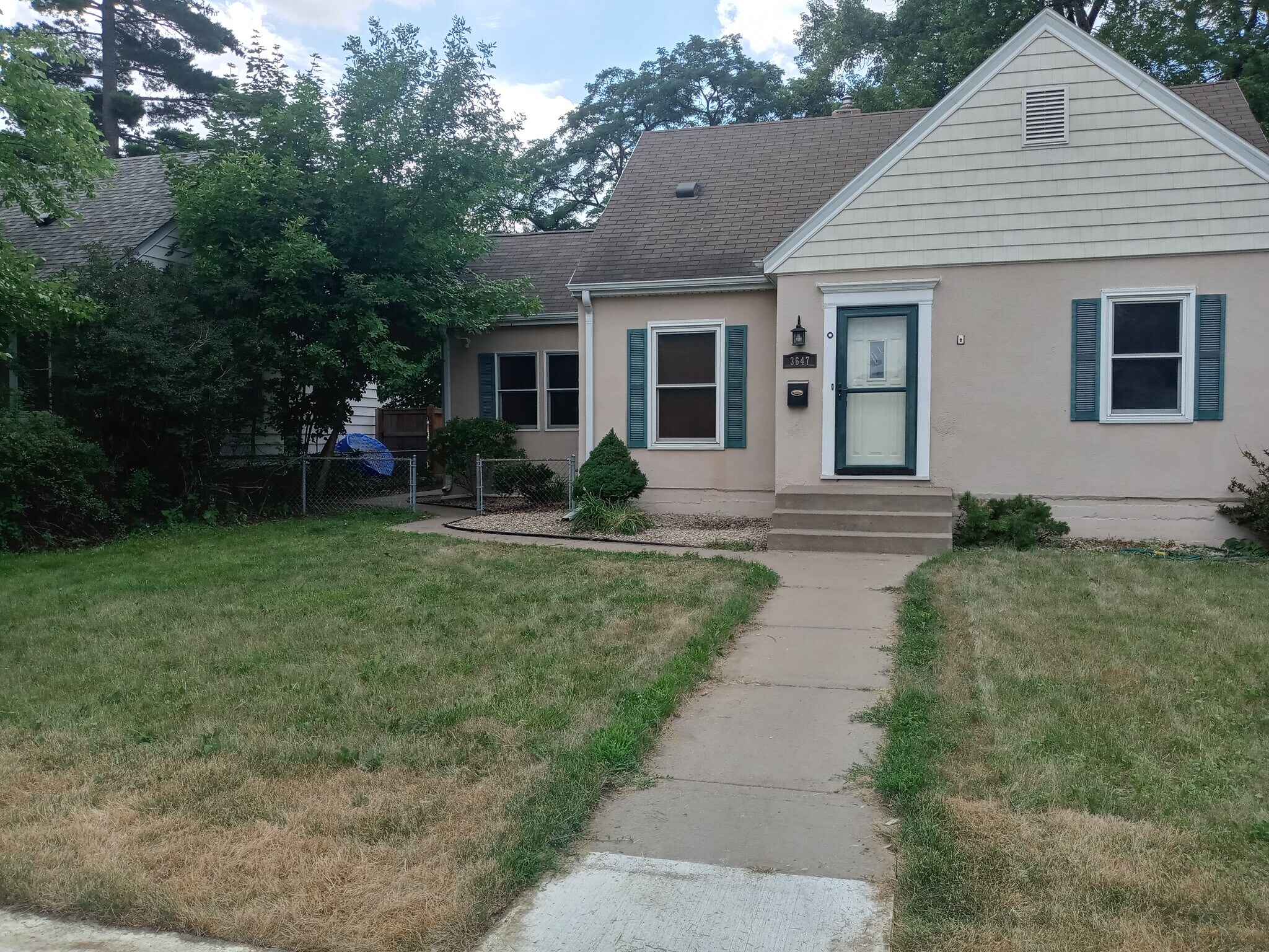 3647 Lee Ave N, Minneapolis, MN 55422 - House Rental in Minneapolis, MN ...