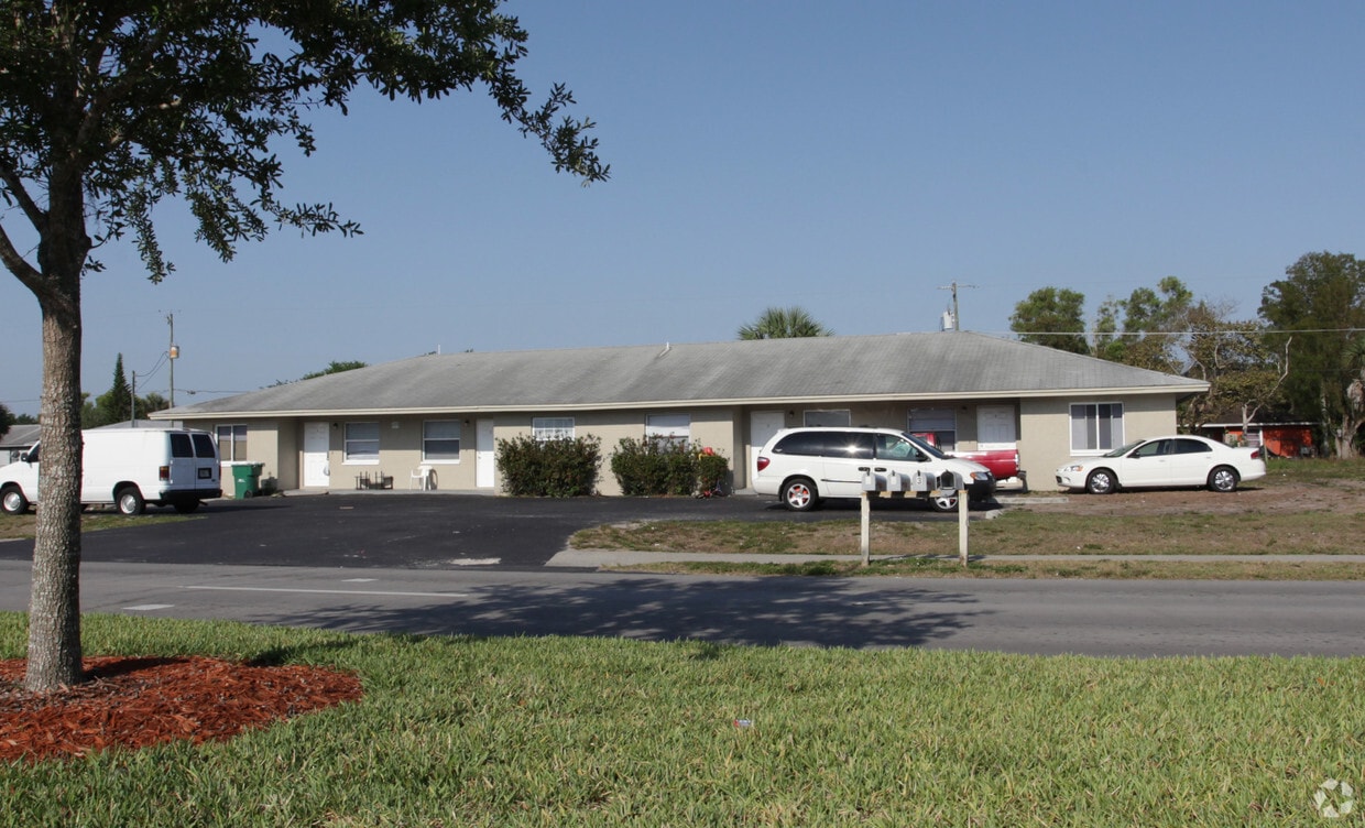 2001 Sunshine Blvd, Naples, FL 34116 - 2001 Sunshine Blvd Naples, FL ...