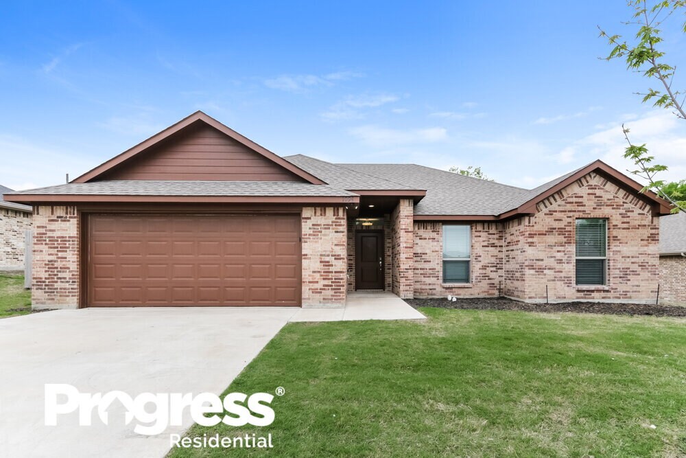 1094 Western Hills Dr, Ferris, TX 75125 | Apartments.com