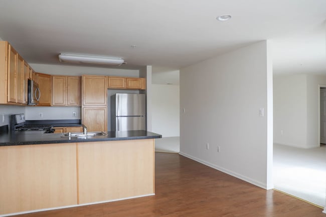 The Residences at Brookside Commons Apartments - Owings Mills, MD ...