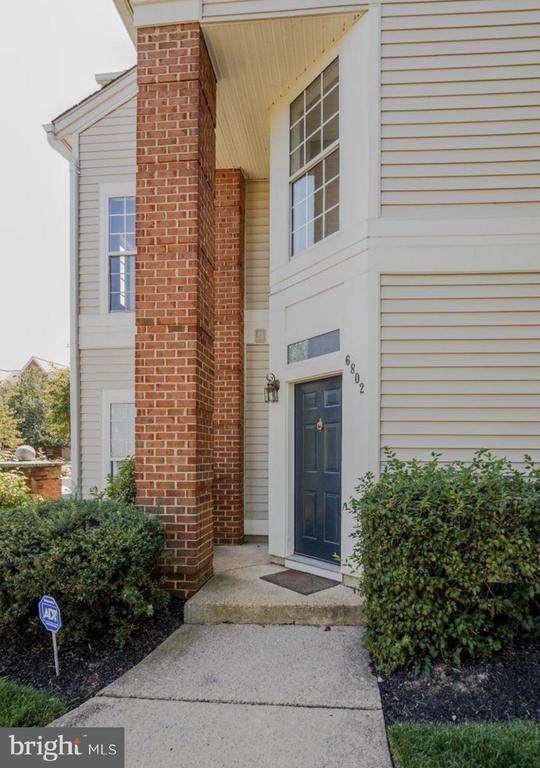 6802 Brindle Heath Way, Alexandria, VA 22315 - Townhome Rentals in ...