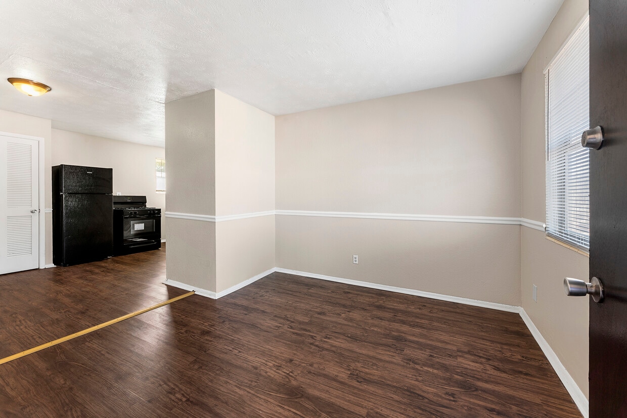 Cypress Landing - 4813 Moncrief Rd Jacksonville, FL 32209 | Apartments.com