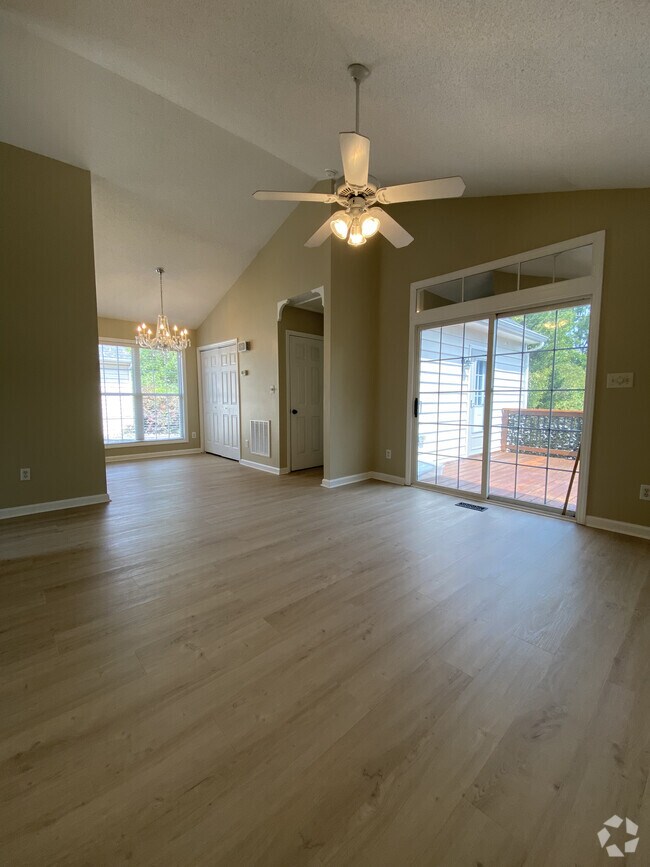 New Carpenter-Fletcher Apartments for Rent with a Swimming Pool ...