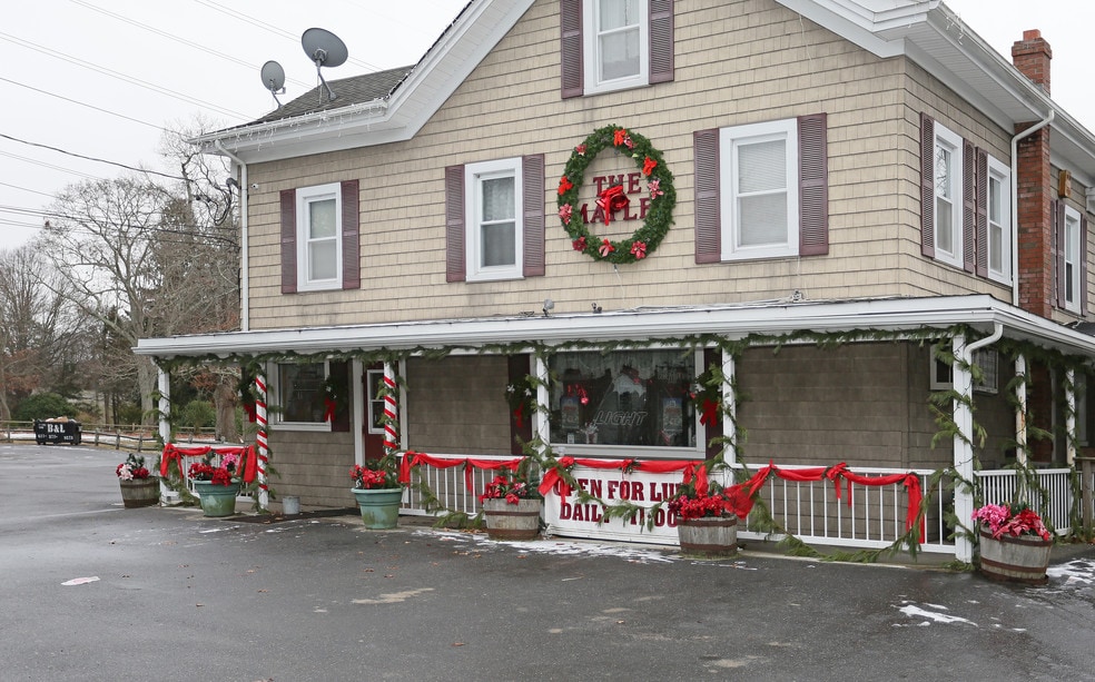 Moving to Manorville NY? Learn about renting in Manorville | Apartments.com