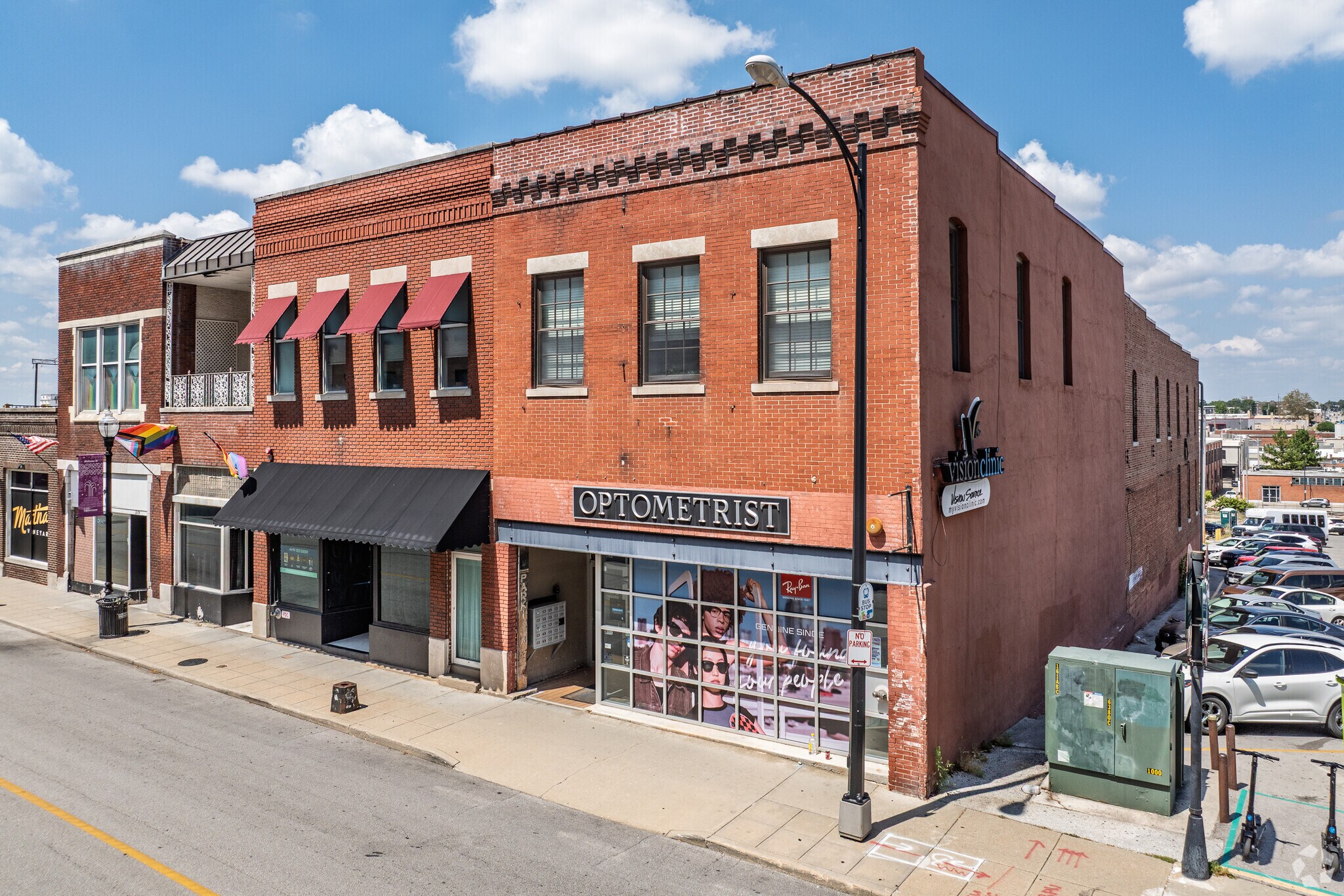 Oliver`s Garage Loft Apartments - 213 W Olive St Springfield, MO 65806 ...
