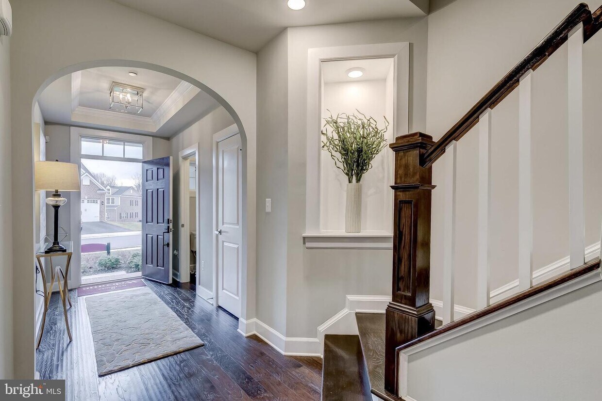 2710 Vardon Ln, Ellicott City, MD 21042 - Townhome Rentals in Ellicott ...