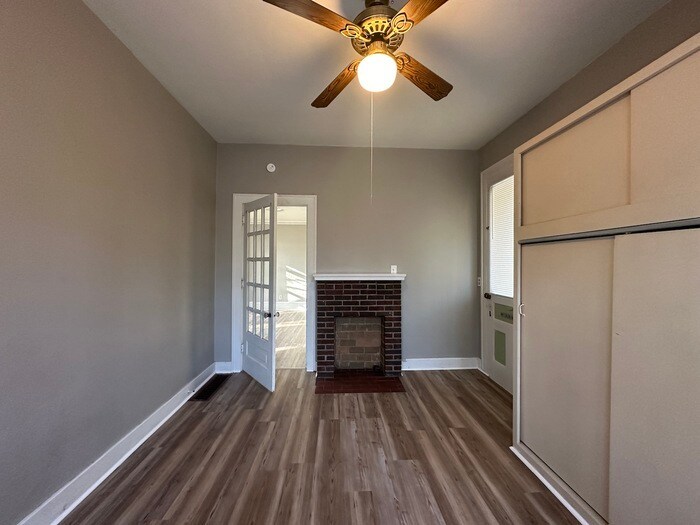 240 Stuart Ave, Kalamazoo, MI 49007 - Townhome Rentals in Kalamazoo MI ...