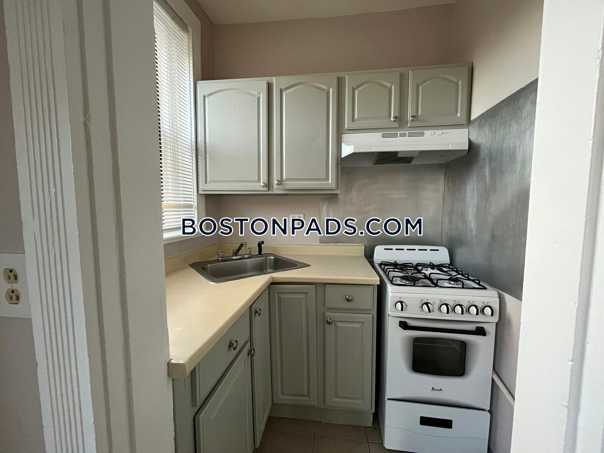 124 Central Ave Unit 32, Lynn, MA 01901 | Apartments.com