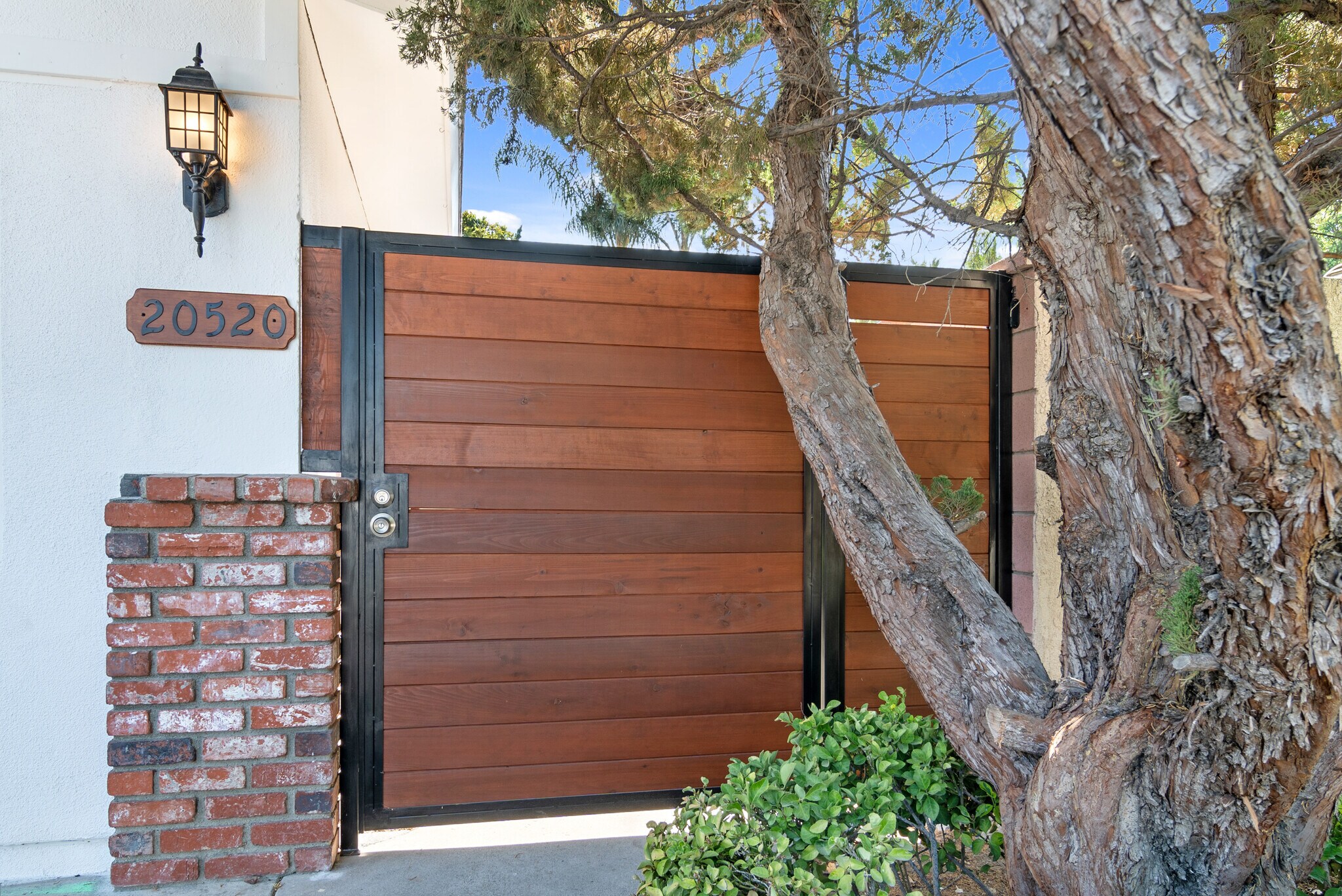 20520 Mandell St, Los Angeles, CA 91306 - House Rental in Los Angeles ...