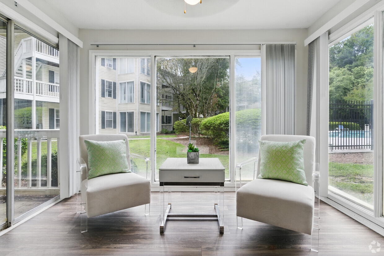 Birch Run Apartments - 1204 Brockett Rd Clarkston, GA 30021 ...