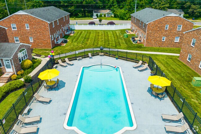 Cobblestone Apartments for Rent with a Yard - Hopewell, VA - Updated ...