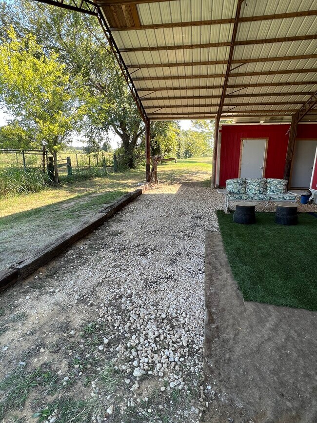 1028 County Road 701 Unit 1, Cleburne, TX 76031 - 1028 County Road 701 ...