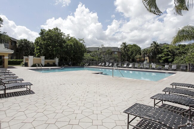 Windward Lakes Apartments - Pompano Beach, FL | Apartments.com
