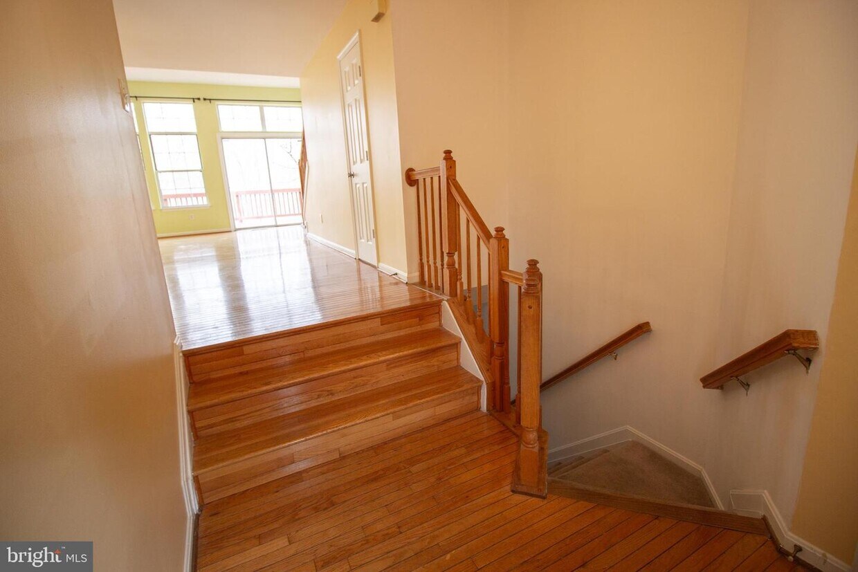 14179 Furlong Way, Germantown, MD 20874 - Townhome Rentals in ...