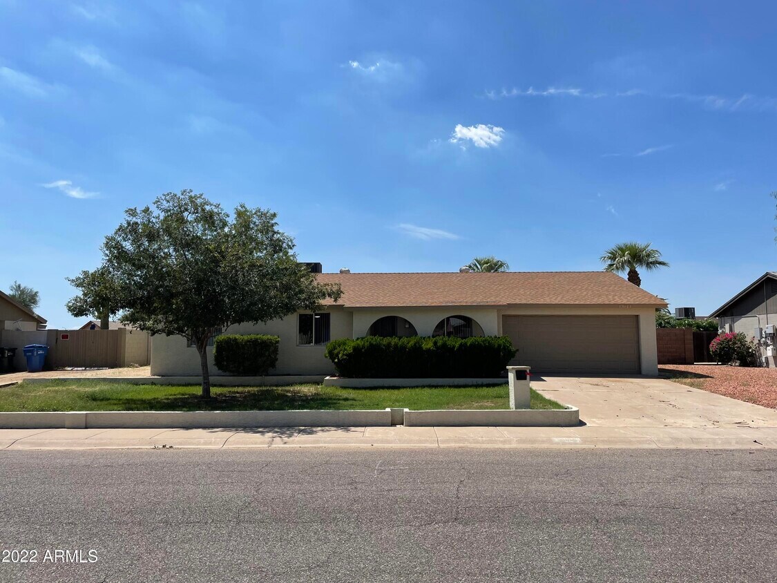 13614 N 15th Dr, Phoenix, AZ 85023 - House Rental in Phoenix, AZ ...