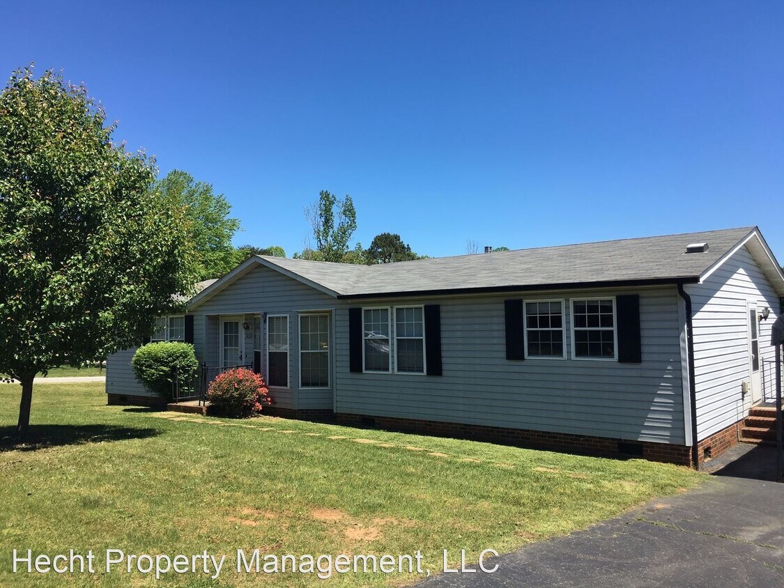 3034 St James Church Rd, Denver, NC 28037 - House Rental in Denver, NC ...