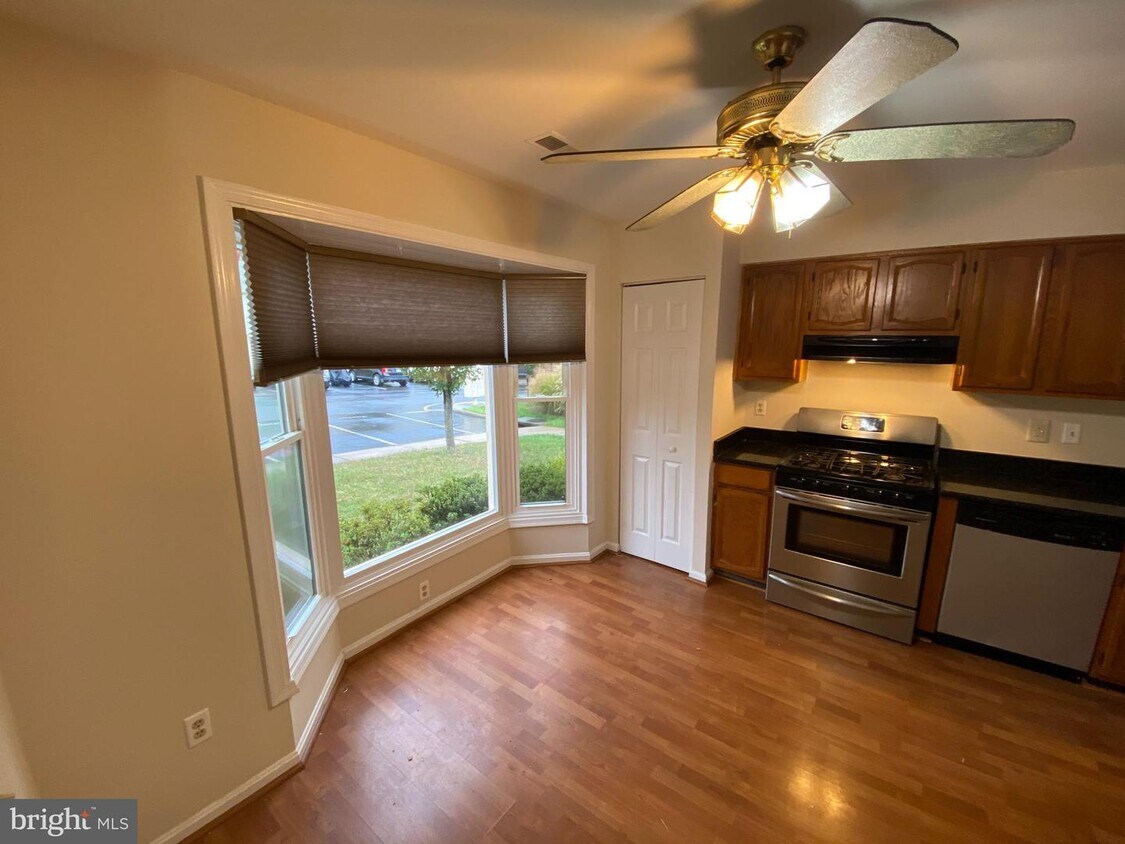 10600 Greta Lynn Ct, Fredericksburg, VA 22407 - Townhome Rentals in ... 10600 Greta Lynn Ct, Fredericksburg, VA 22407 - Townhome Rentals in ...