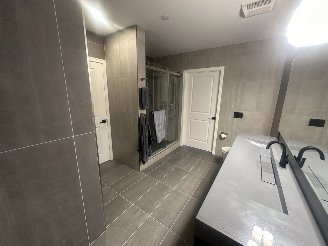 5570 Centre Ave Unit 209, Pittsburgh, PA 15232 - Condo for Rent in ...