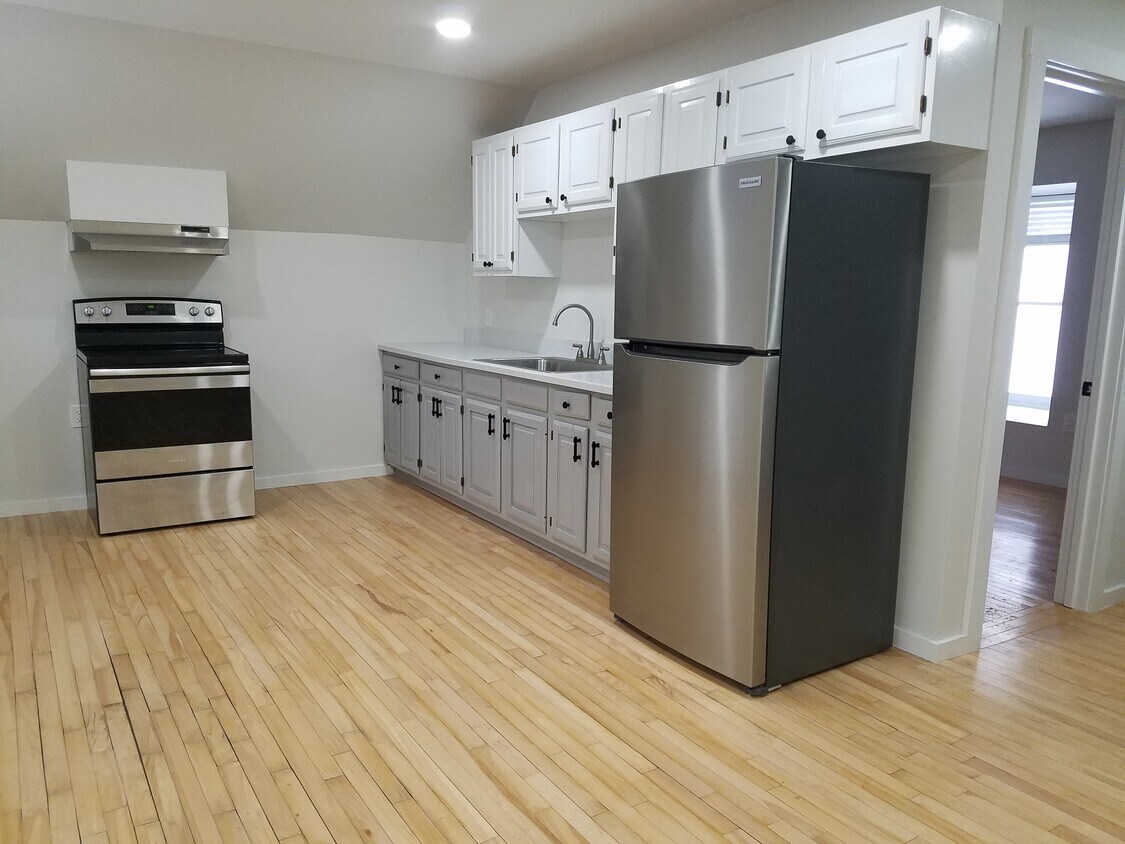 2890 Main St Unit 3, Springfield, NH 03284 - 2890 Main St Springfield ...