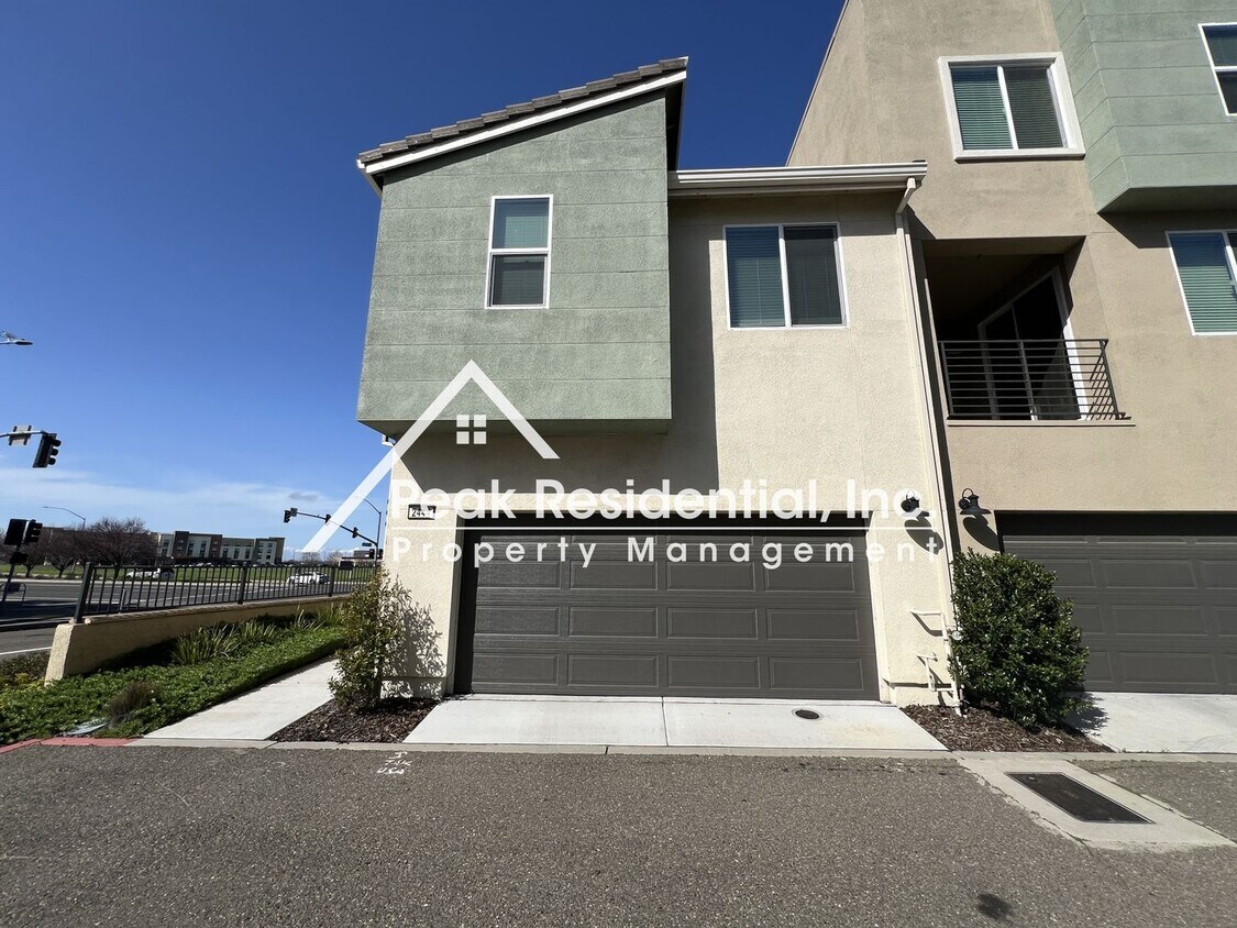 2444 Arena Blvd, Sacramento, CA 95834 - House Rental in Sacramento, CA ...