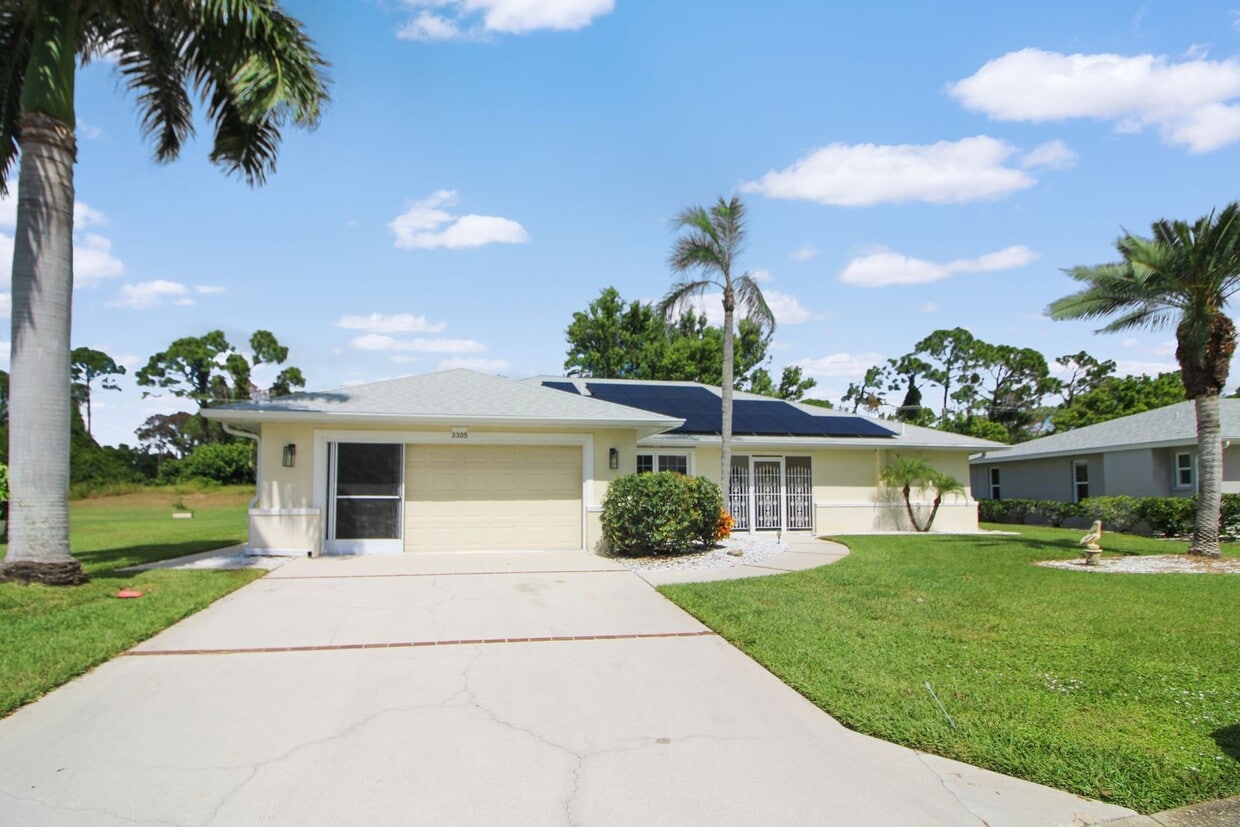 3305 Meadow Run Cir Unit Meadow Run Cir, 3305, Venice, FL 34293 - Room ...