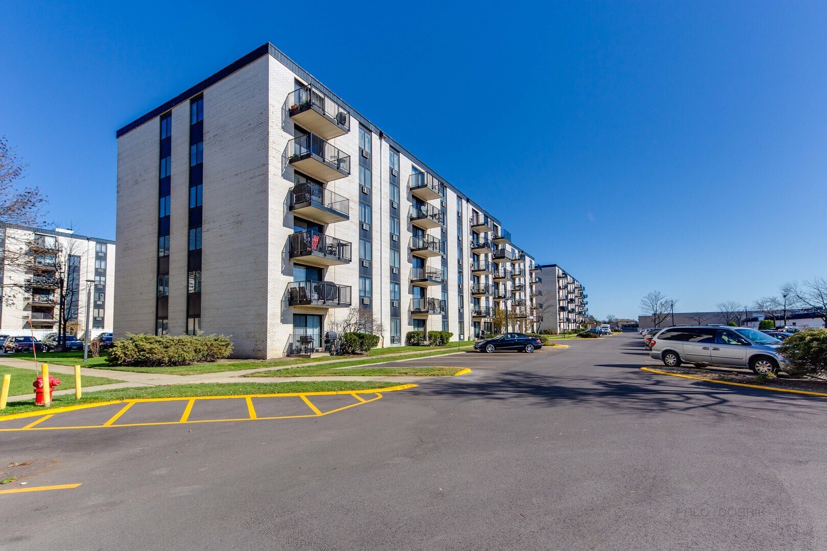 9128 W Terrace Dr Unit 2F, Niles, IL 60714 - Condo for Rent in Niles ...