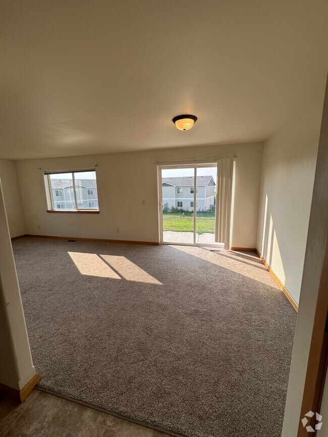 Houses for Rent with Garages in White Earth, ND