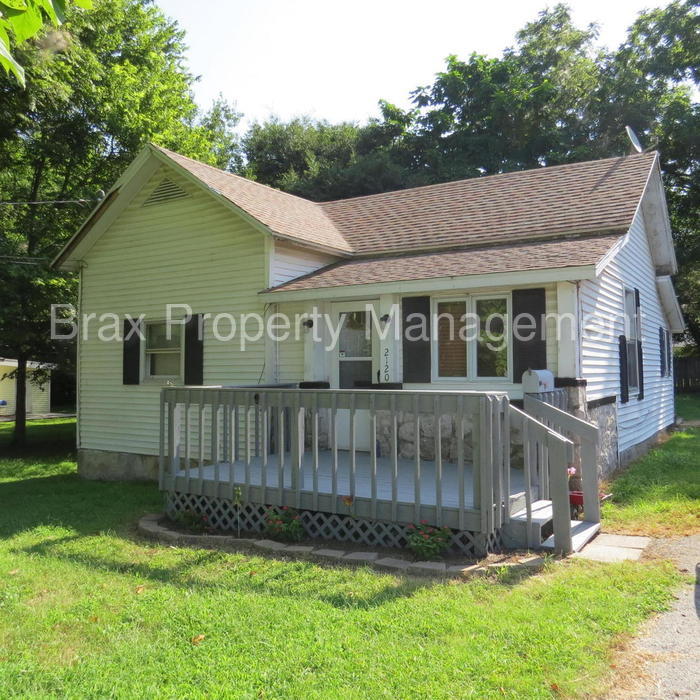 2120 N Travis Ave, Springfield, MO 65803 - House Rental in Springfield ...