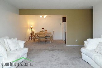 Autumn Ridge Apartments Rentals - Minneapolis, MN | Apartments.com