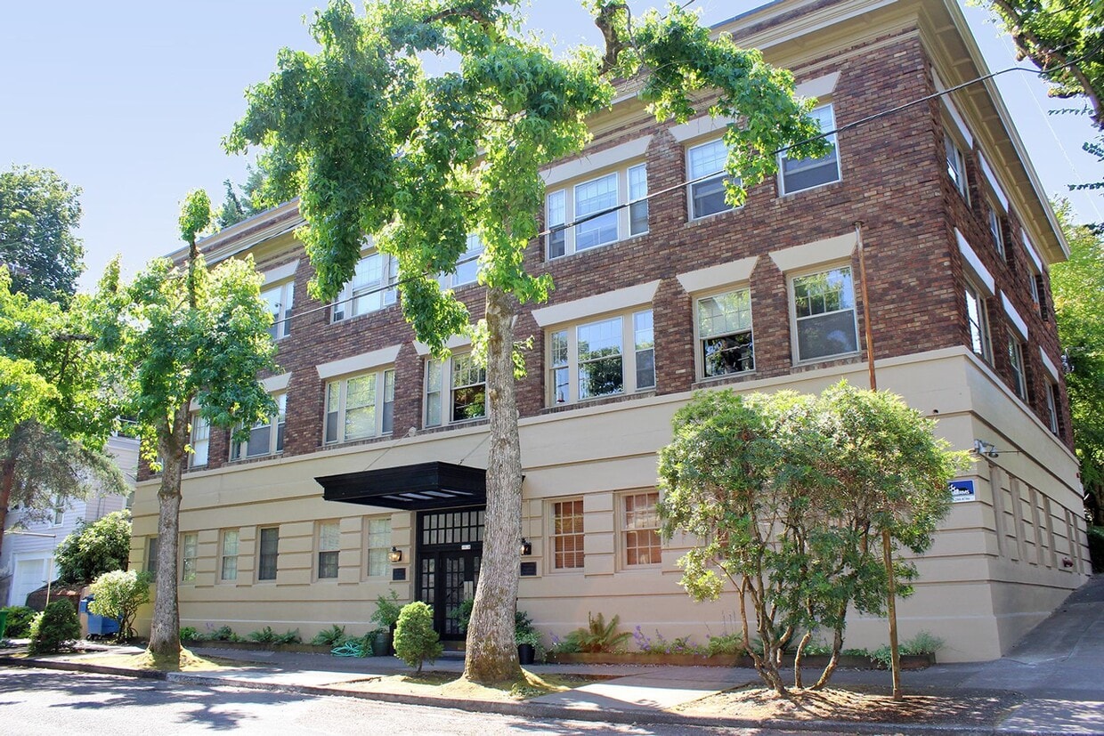 1928 SW Laurel St Unit 8, Portland, OR 97201 | Apartments.com