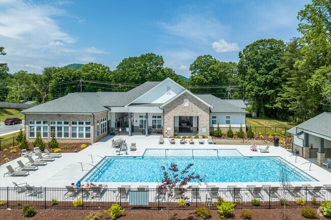 Arden Apartments with EV Charging | Apartments.com