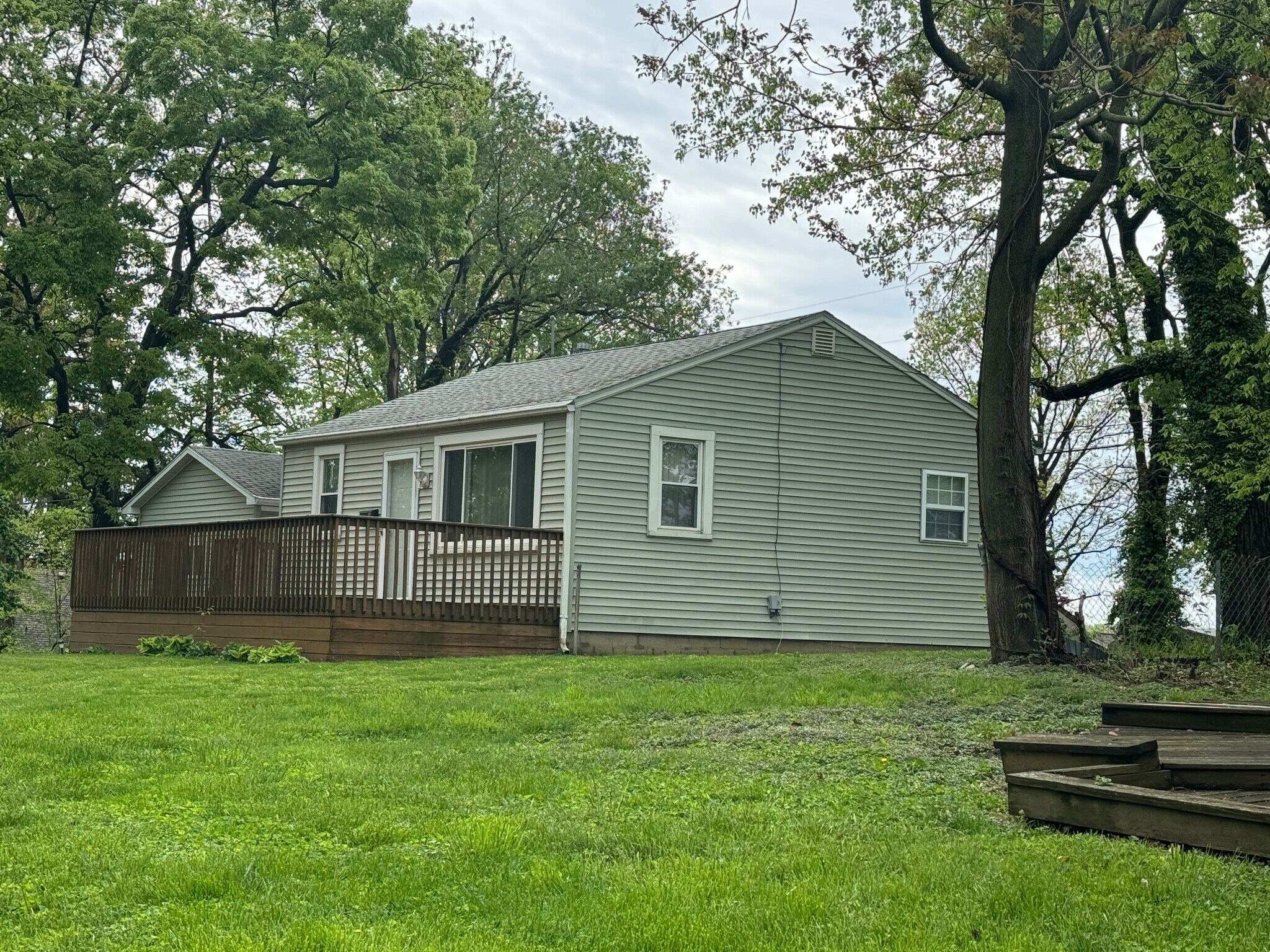 25 Lake Grove, Decatur, IL 62521 - House Rental in Decatur, IL ...