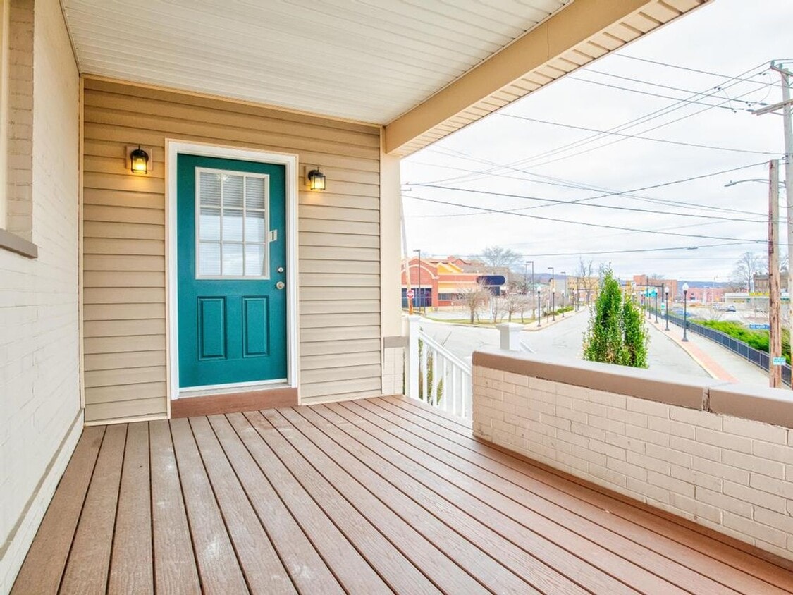 160 W Madison St Unit 160 W Madison St 1, Rochester, PA 15074 - Room ...