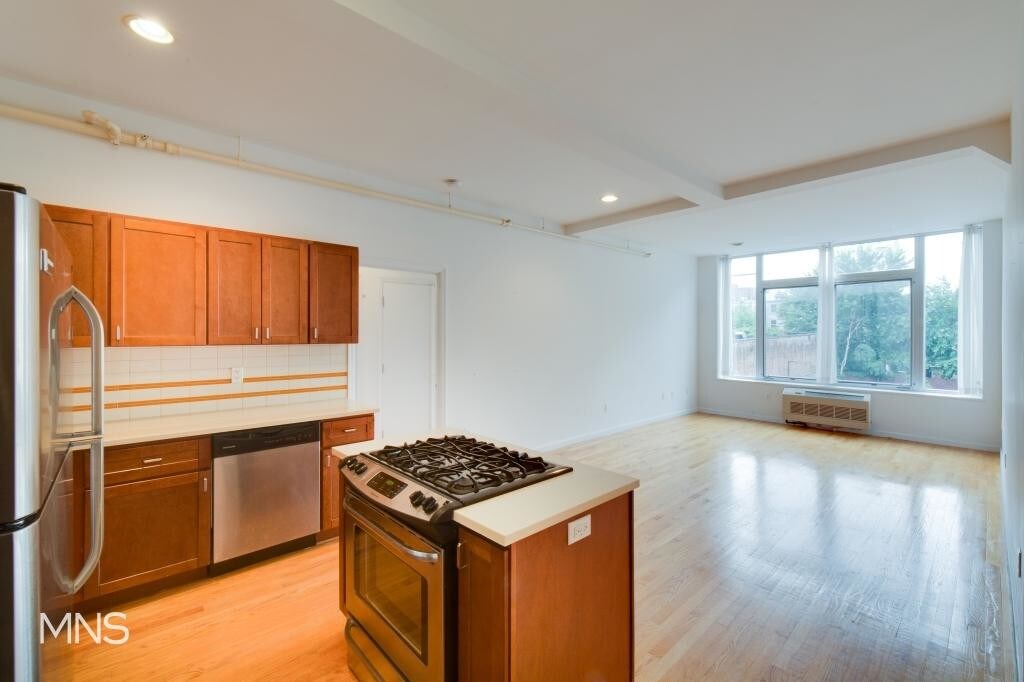 97 Grand Ave Unit 2-C, Brooklyn, NY 11205 - Room for Rent in Brooklyn ...