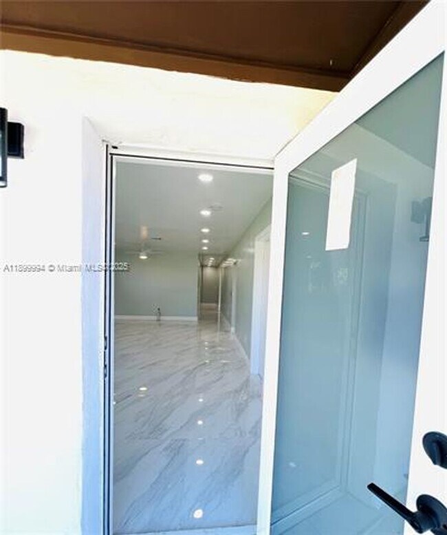 10370 SW 174th Terrace, Miami, FL 33157 - House Rental in Miami, FL ...