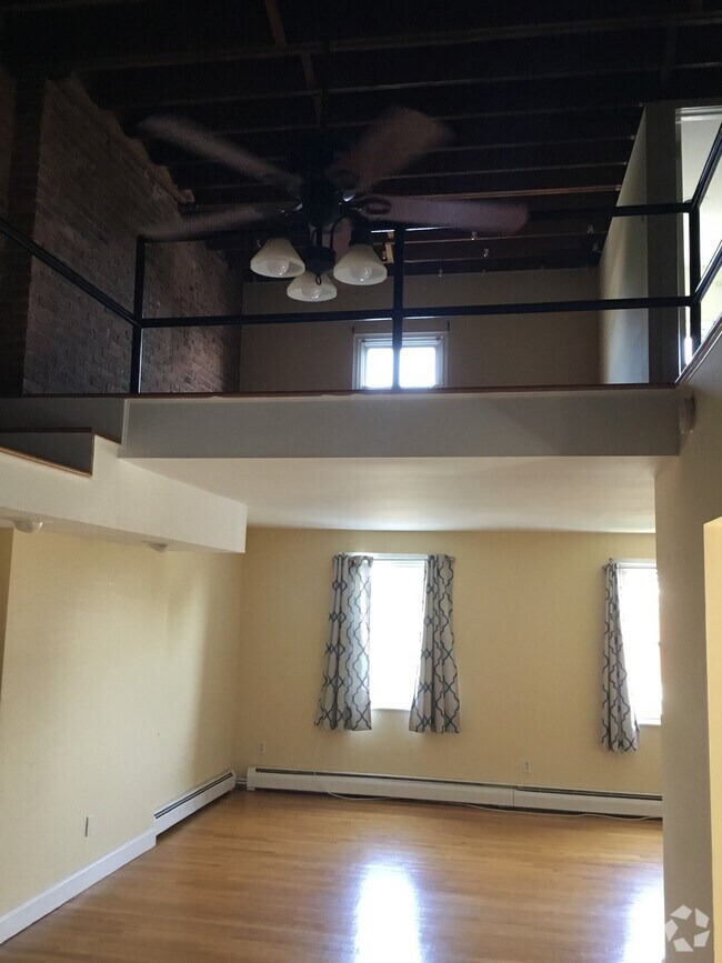 Center Square Loft Apartments for Rent - Albany, NY - 1 Rentals ...