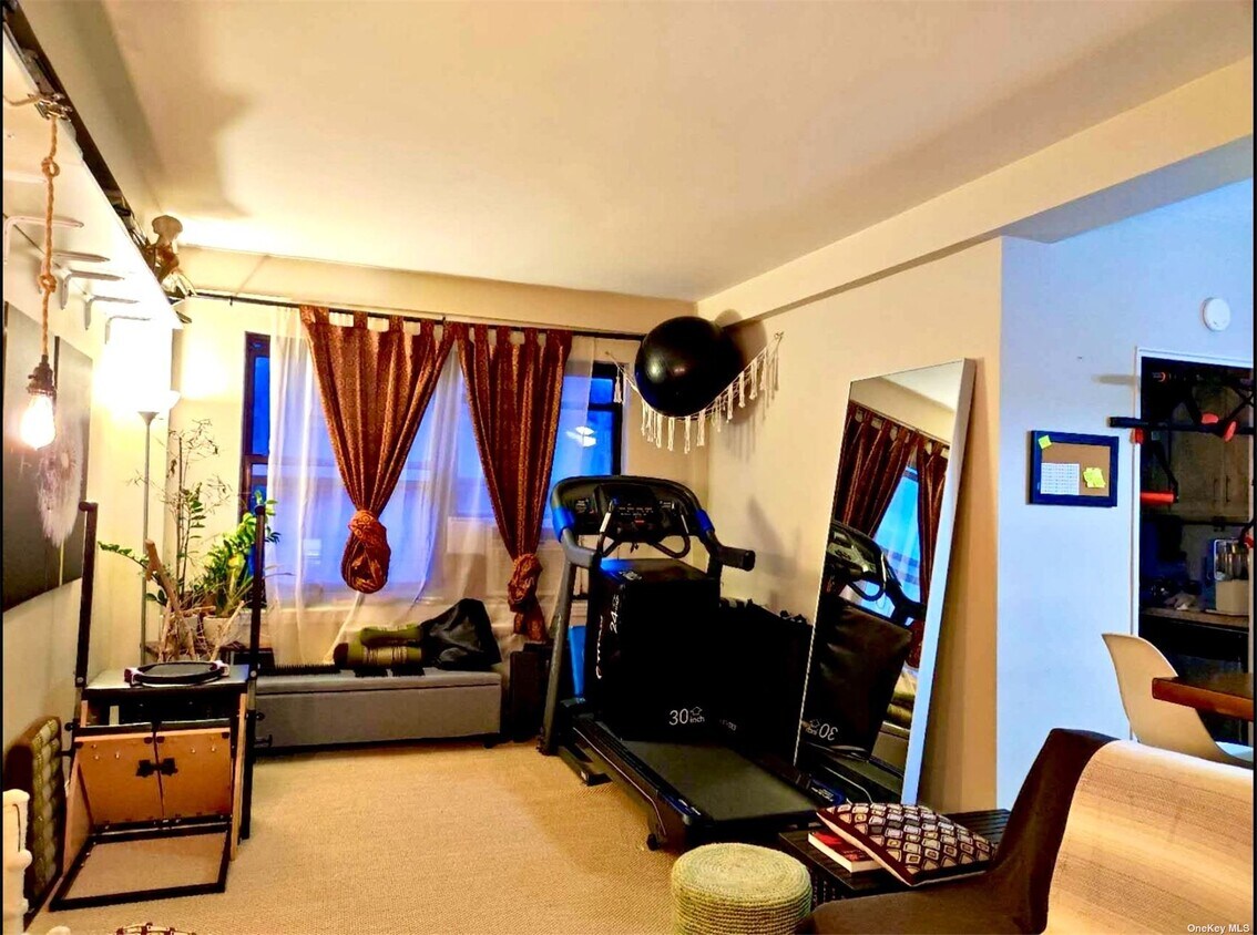 99-72-99-66 66th Rd Unit 9K, Queens, NY 11374 - Room for Rent in Queens ...