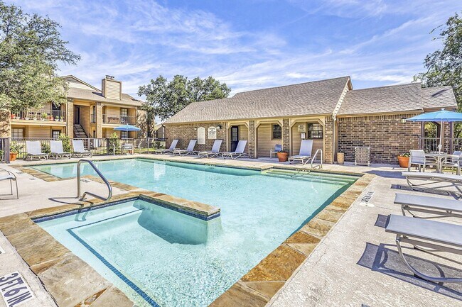 The Arbors of Euless Apartments - Apartments in Euless, TX | Apartments.com