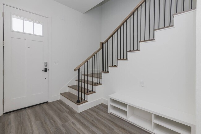 Elevate at Skyline Townhomes Townhomes for Rent - Mckinney, TX ...