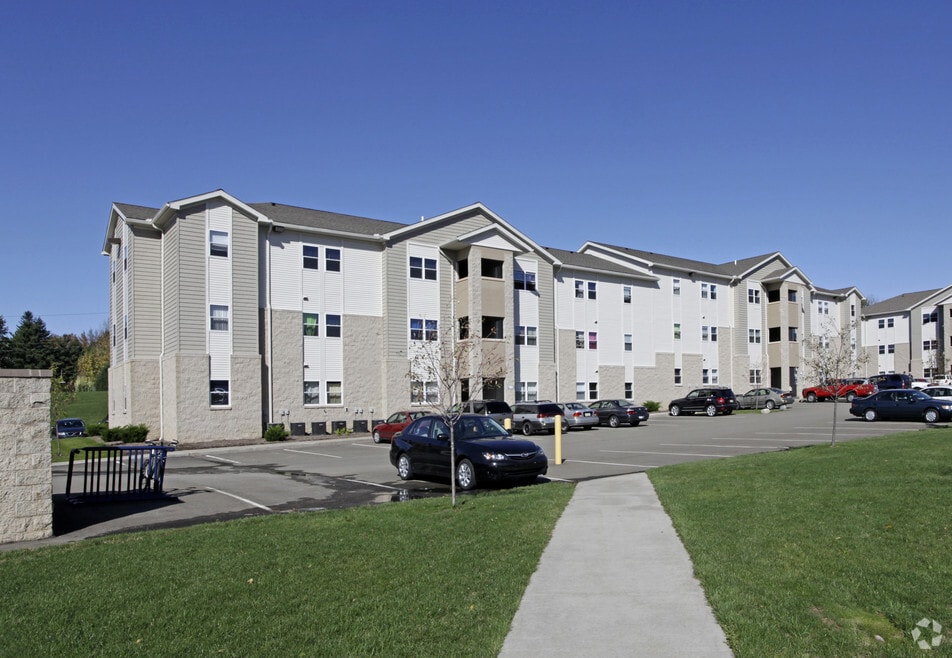 Apartments For Rent Near Pennsylvania State University-Penn State Erie ...