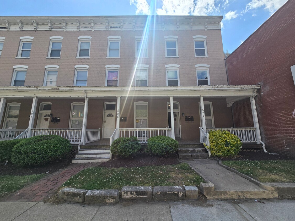 501 W Grace St Unit B, Richmond, VA 23220 | Apartments.com