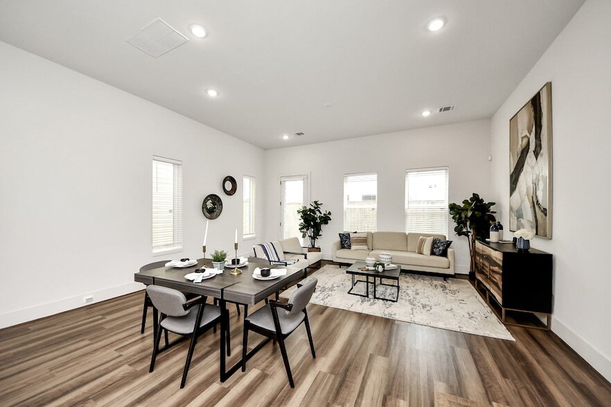 879 Rachel St, Houston, TX 77091 | Apartments.com