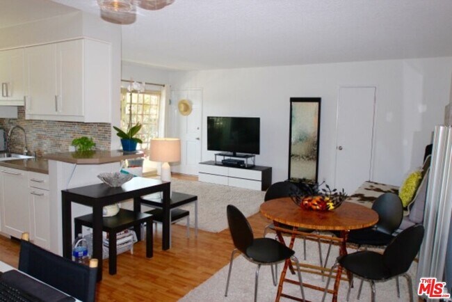 22351 Pacific Coast Hwy Unit B, Malibu, CA 90265 - Condo for Rent in ...