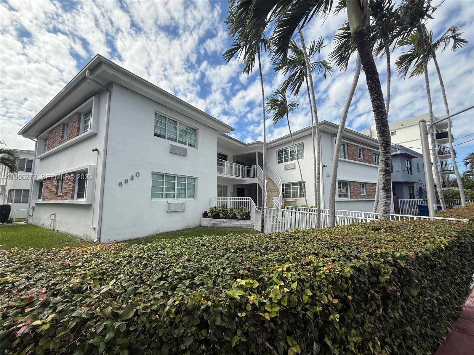 6930 Rue Vendome Unit 3, Miami Beach, FL 33154 - Room for Rent in Miami ...