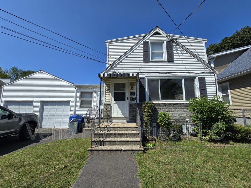 40 Frost Pl Unit 1, Albany, NY 12205 - Condo for Rent in Albany, NY ...