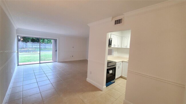 9453 SW 76th St Unit S3, Miami, FL 33173 - Condo for Rent in Miami, FL ...