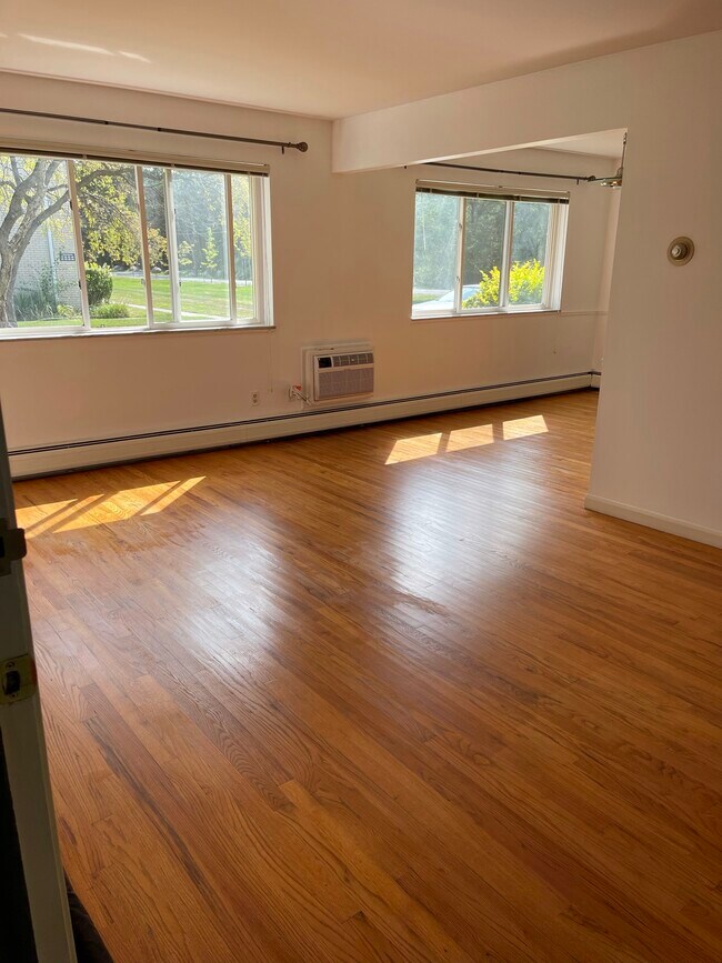 4113 Telegraph Rd Unit G211, Bloomfield Hills, MI 48302 - Condo for ...